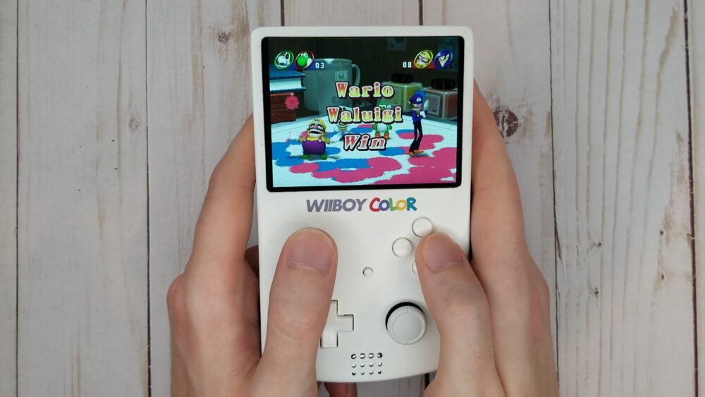Te presentamos el Wiiboy Color un Nintendo Wii portátil - Nerdovg